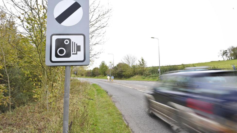 Twelve new speed cameras to be installed on A38 in Cornwall - BBC News
