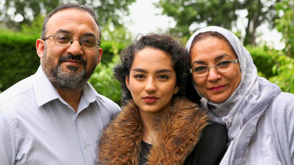 People should know the risks of marrying their cousin - BBC Three