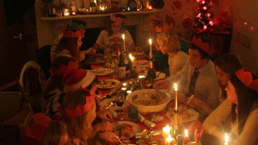 Your pictures: Christmas - BBC News