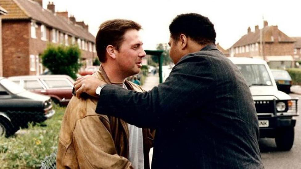 In pictures: Muhammad Ali's Abingdon fight - BBC News