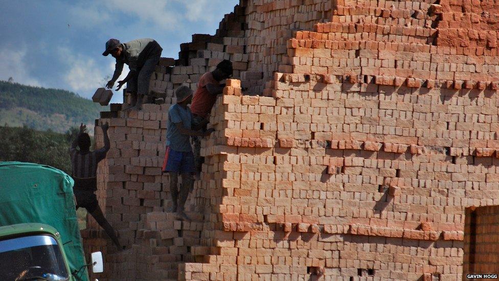 Your pictures: Bricks - BBC News
