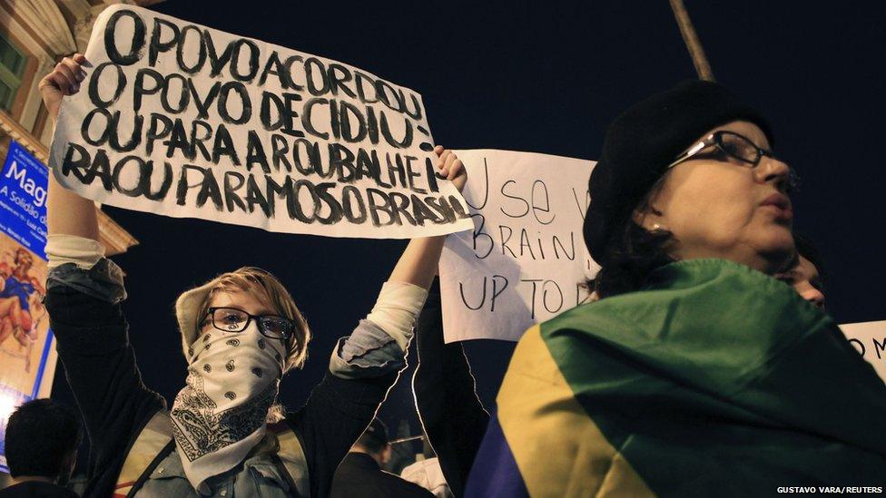 In pictures: Brazil protest banners - BBC News
