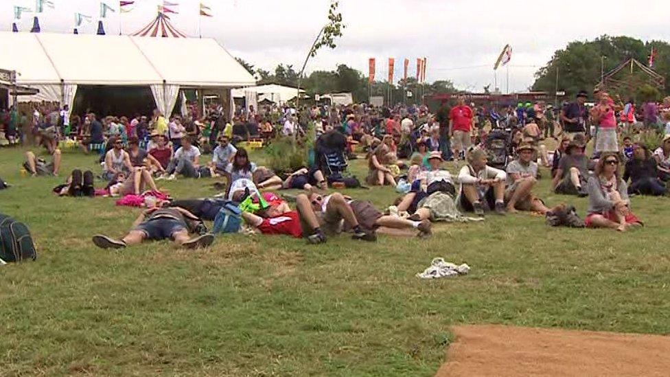 Armagh Rhymers play Glastonbury festival - BBC News