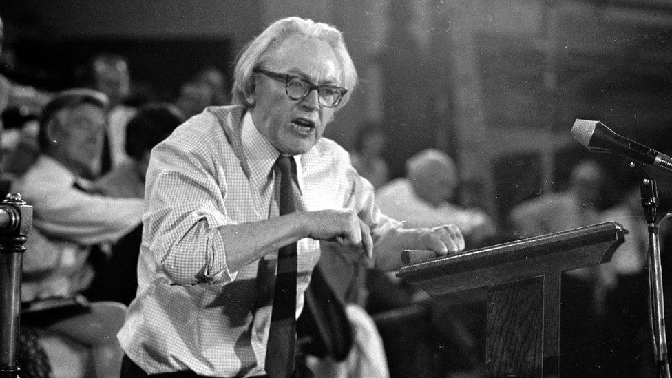 In pictures: Centenary of Michael Foot's birth - BBC News