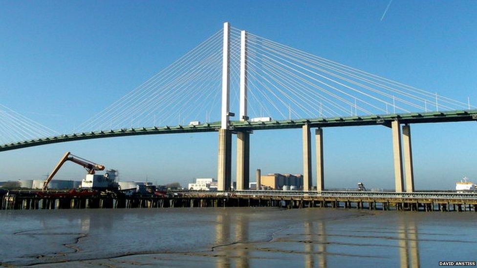 Dartford Crossing: 50 years taking tolls over the Thames - BBC News