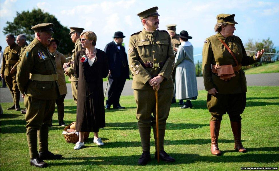 Day in pictures: 4 August 2014 - BBC News