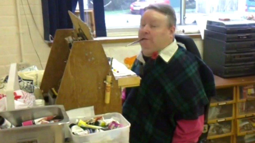 Paralysed racing driver Roger Pedrick's Kent art exhibition - BBC News