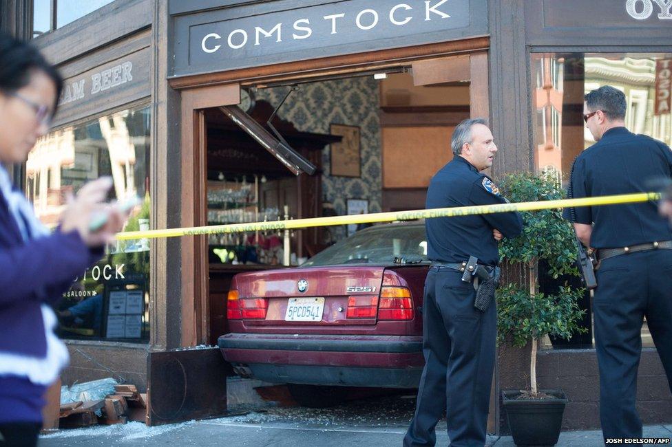 Day in pictures: 16 September - BBC News