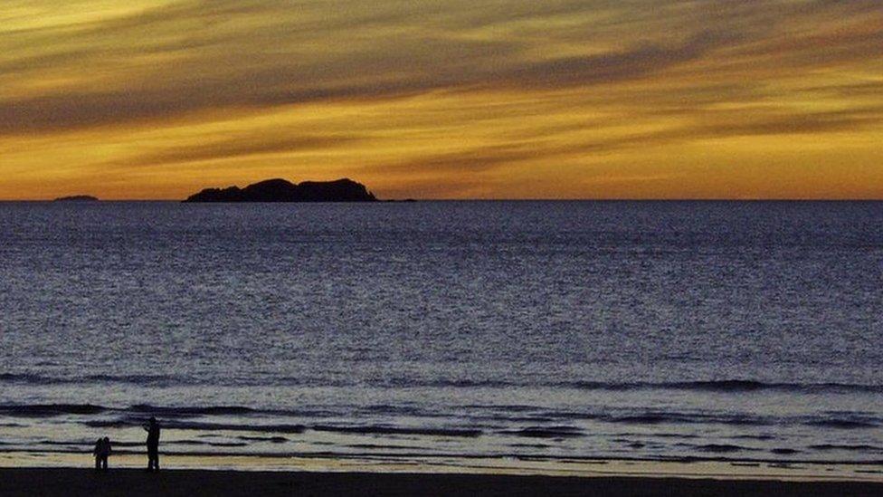 Your Pictures: Photos from Wales - BBC News