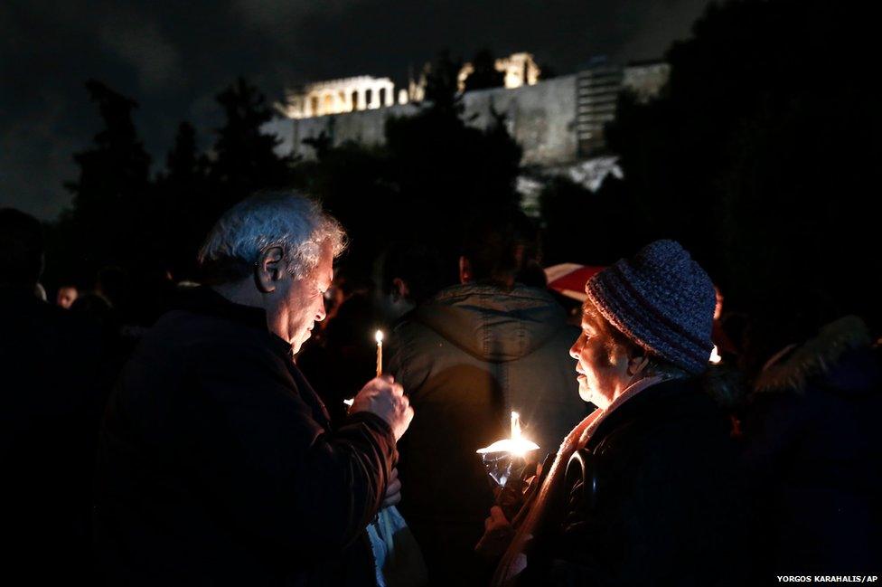 Day in pictures: 19 January 2015 - BBC News