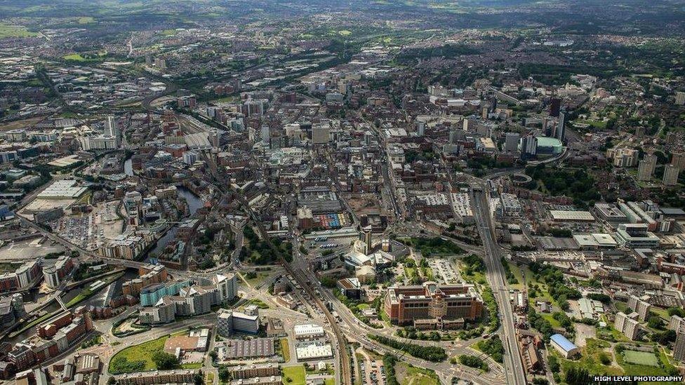 Royal Geographical Society exhibits aerial photos of UK landscapes ...