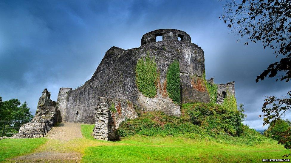 Lluniau: Cestyll Cymru // Photos: Castles of Wales - BBC Cymru Fyw