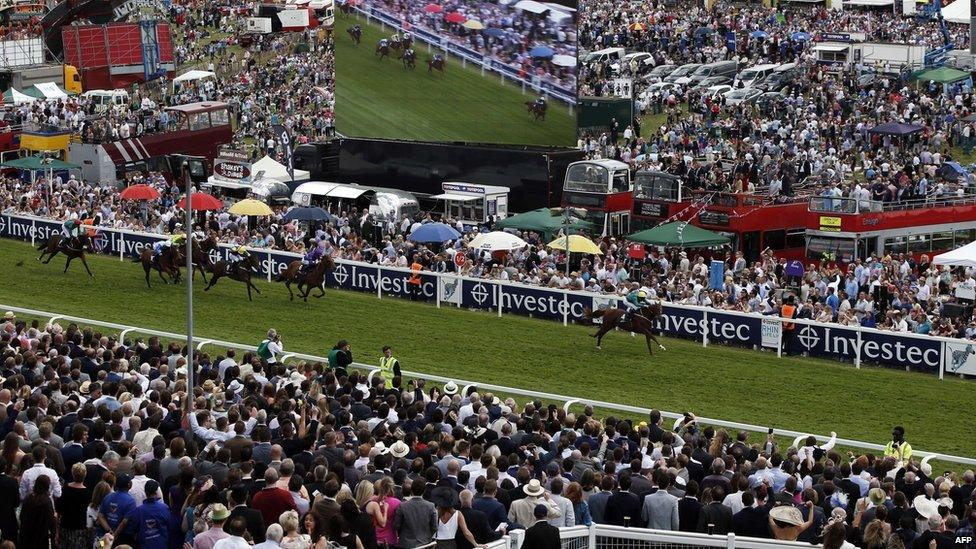 In pictures: Epsom Derby 2015 - BBC News