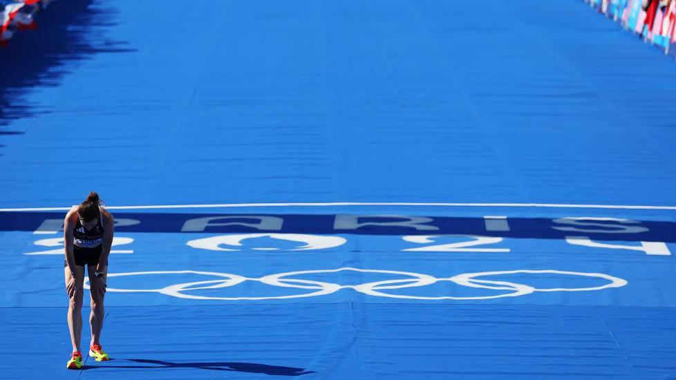 Wales Olympics: Whirlwind week for soon-to-be wed Clara Evans - BBC Sport