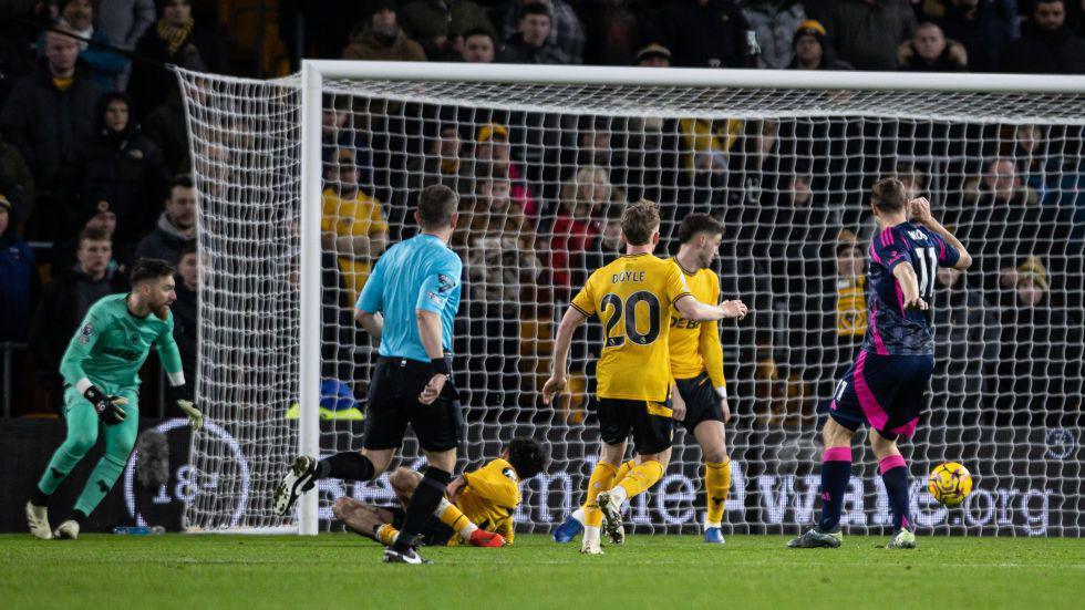Wolves 0-3 Nottingham Forest: Fan views - BBC Sport