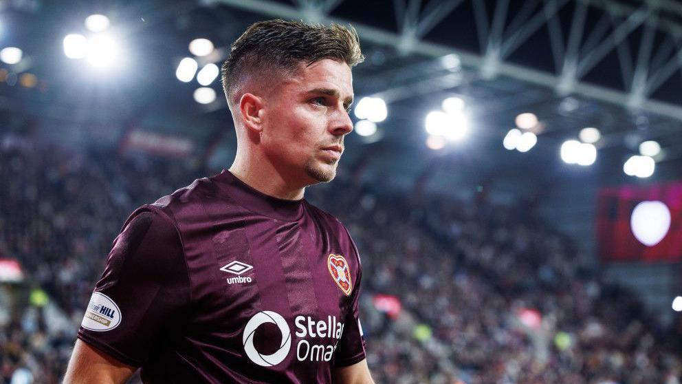 'Top player' Cammy Devlin signs new two-year Hearts contract - BBC Sport
