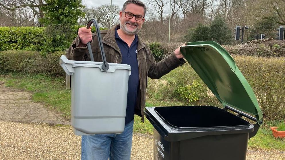 Will Suffolk be ready for all the new bins? - BBC News