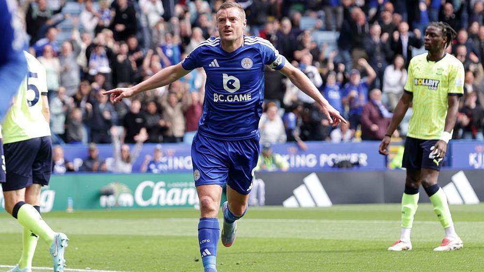 Leicester news: Vardy nears 200 as fans look to the future - BBC Sport