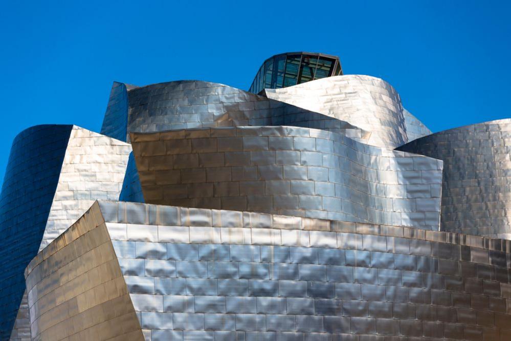 Frank Gehry's most iconic work - in pictures - BBC News