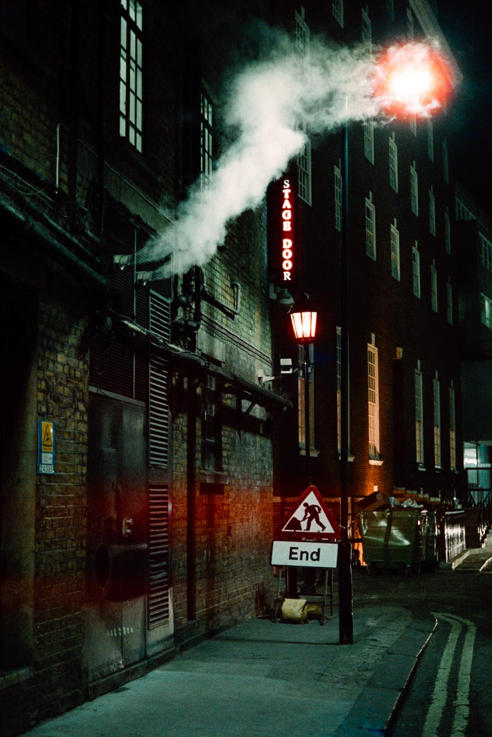In pictures: Sleepless nights and neon-filled streets - BBC News