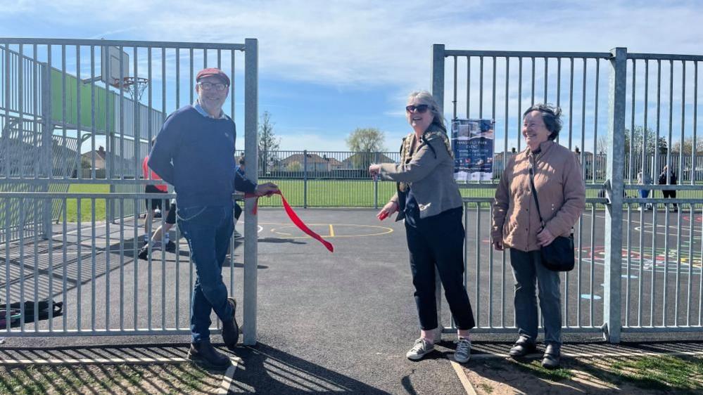 New sports pitch in Bridgwater damaged by 'senseless vandalism' - BBC News