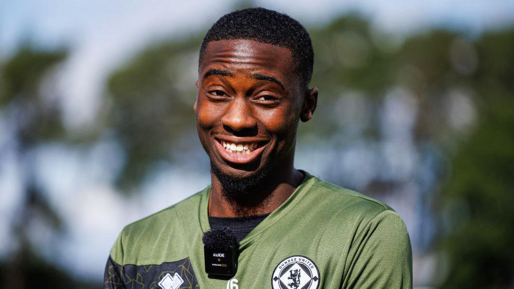 Emmanuel Adegboyega living the dream at Dundee Utd - BBC Sport