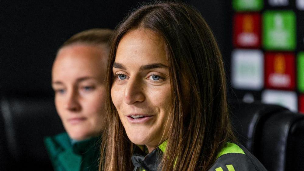 Elena Sadiku challenges Celtic to 'write history again' - BBC Sport