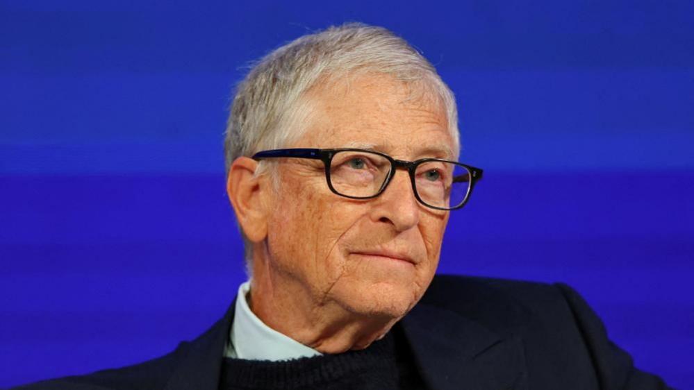 Bill Gates 'took responsibility' over Epstein ties in staff meeting ...