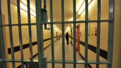 Un hombre encarcelado por error por 23 años cuenta cómo usó la prisión ...