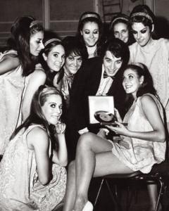 En fotos: 50 años de carrera de "Sandro de América" - BBC News Mundo