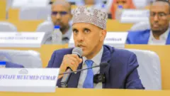Pirezidantii Naannoo Somaalee Musxafaa Umar
