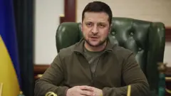الرئيس الأوكراني فولوديمير زيلينسكي