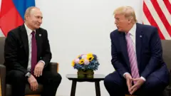 Vladimir Putin i Donald Tramp 