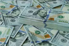 Des billets de banque en dollars américains.
