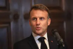 Макрон