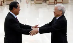 Thủ tướng Hun Sen của Campuchia tiếp Tổng Bí thư, Chủ tịch nước Nguyễn Phú Trọng tại Phnom Penh vào năm 2019