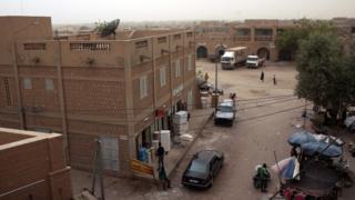 En fotos: los tesoros de Tombuctú bajo amenaza - BBC News Mundo