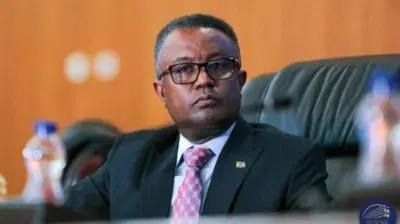 Baaroo Tumsaa: Qabsoo barattootaa hanga qabsoo hidhannoo ABO, Naqamtee ...