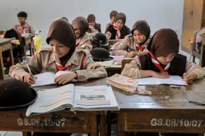 Perkosaan Mei 1998 'tak pernah terungkap, tak pernah dituntaskan' - BBC ...