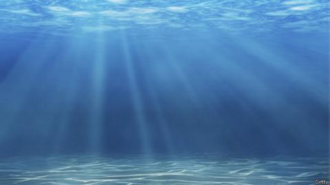 ¿De qué color es realmente el mar? - BBC News Mundo