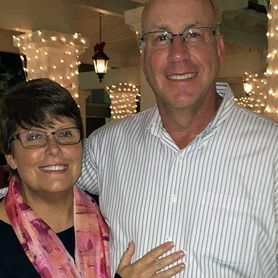 Cómo logré que atraparan al asesino de mi mejor amiga 25 años después - BBC News Mundo