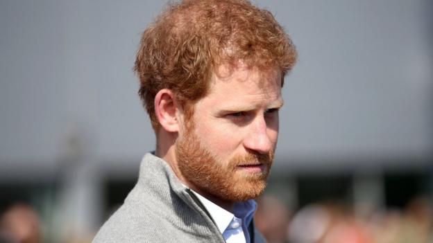 Príncipe Harry revela luta de duas décadas para lidar com morte da mãe ...