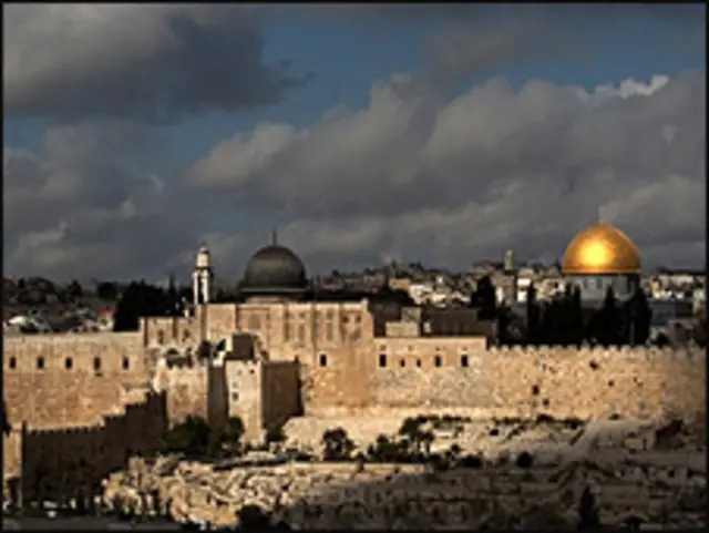 Hallan sudario de la época de Jesús - BBC News Mundo