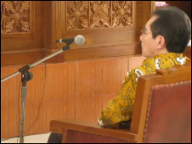 Antasari divonis 18 tahun penjara - BBC News Indonesia