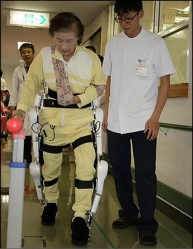 Kaki robotik untuk pasien stroke - BBC News Indonesia
