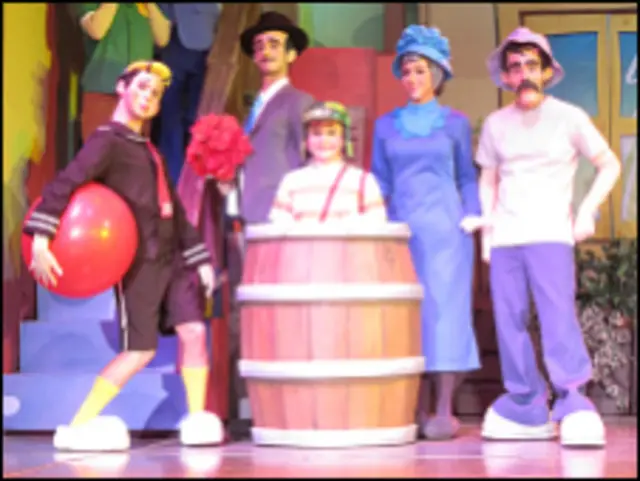 Archivo: La Vecindad de El Chavo, cuatro décadas después - BBC News Mundo