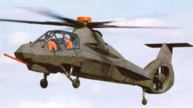 caza de jabali en helicoptero