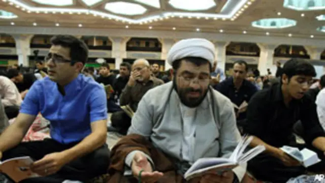 Revolusi Iran membuat ulama kaya - BBC News Indonesia