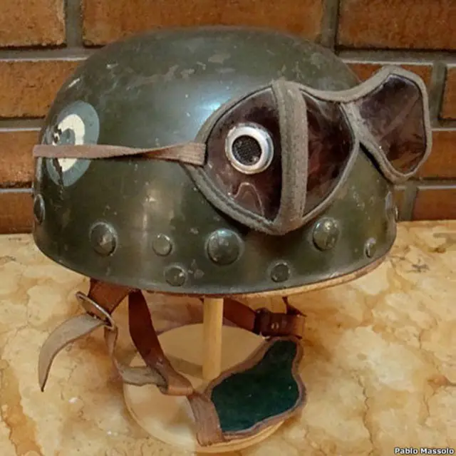 El coleccionista de cascos - BBC News Mundo