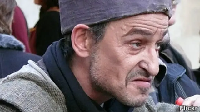 "Las mujeres lindas los prefieren feos" - BBC News Mundo